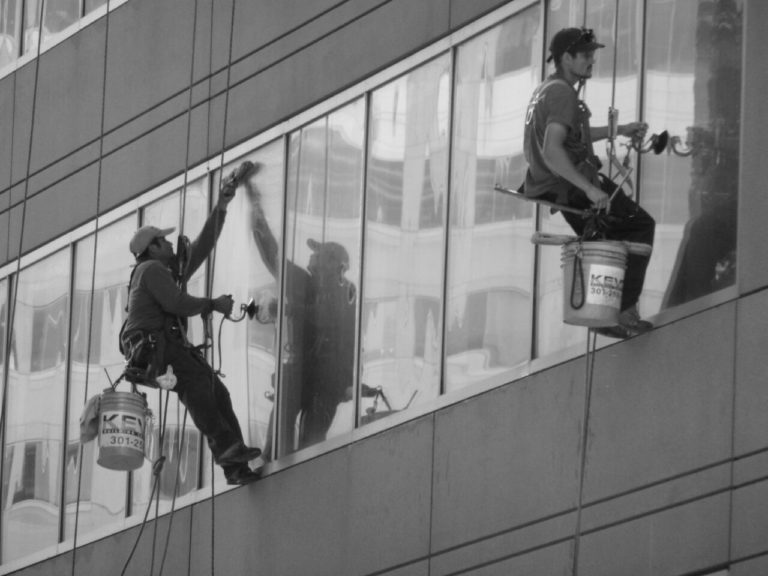 window-cleaning-safety - KEVCO Building Services